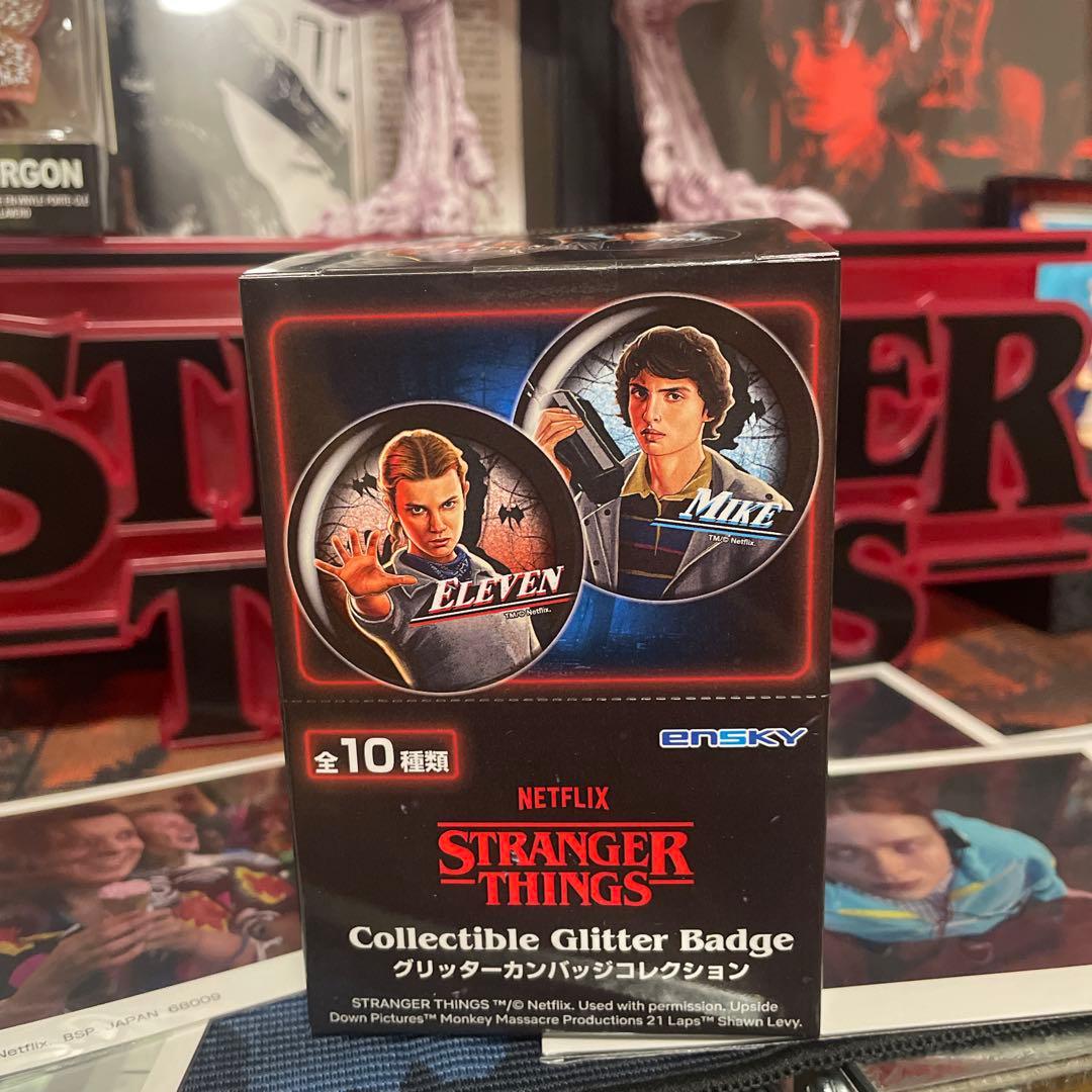 STRANGER THINGS グリッター缶バッジコレクションコンプリートBOX
