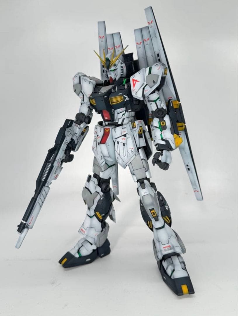 MG νガンダム　塗装済み