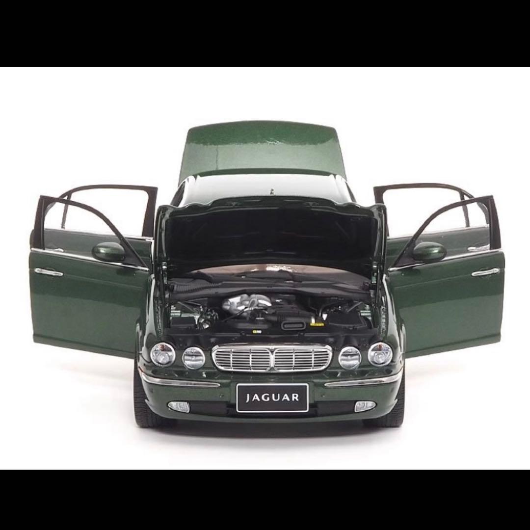 【大人気　美品　希少】 1/18 ジャガー JAGUAR XJ XJ6 X350