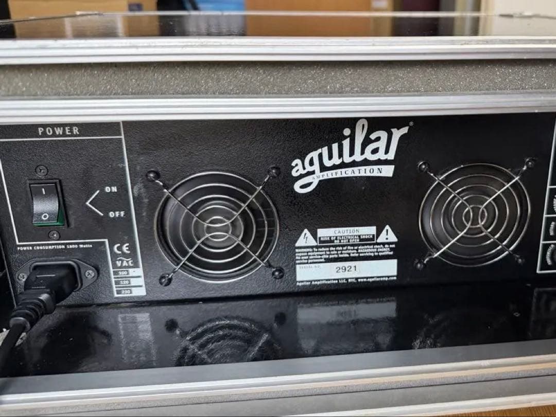aguilar DB750 ベース用アンプ ショックマウントケース付 アギュラー