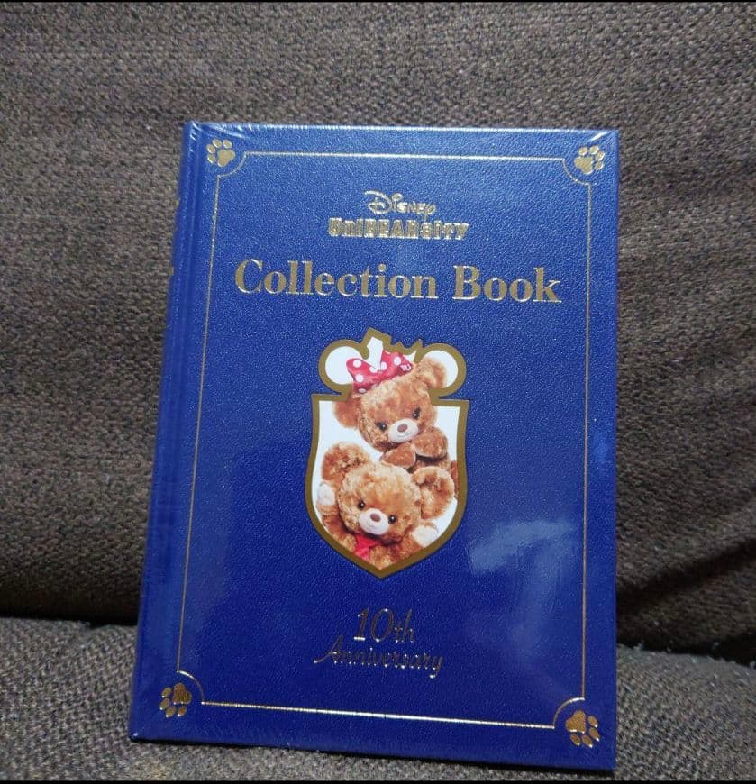 ユニベアシティ プリンセスユニベアシティ10周年　ピンバッチ＆コレクションブック
