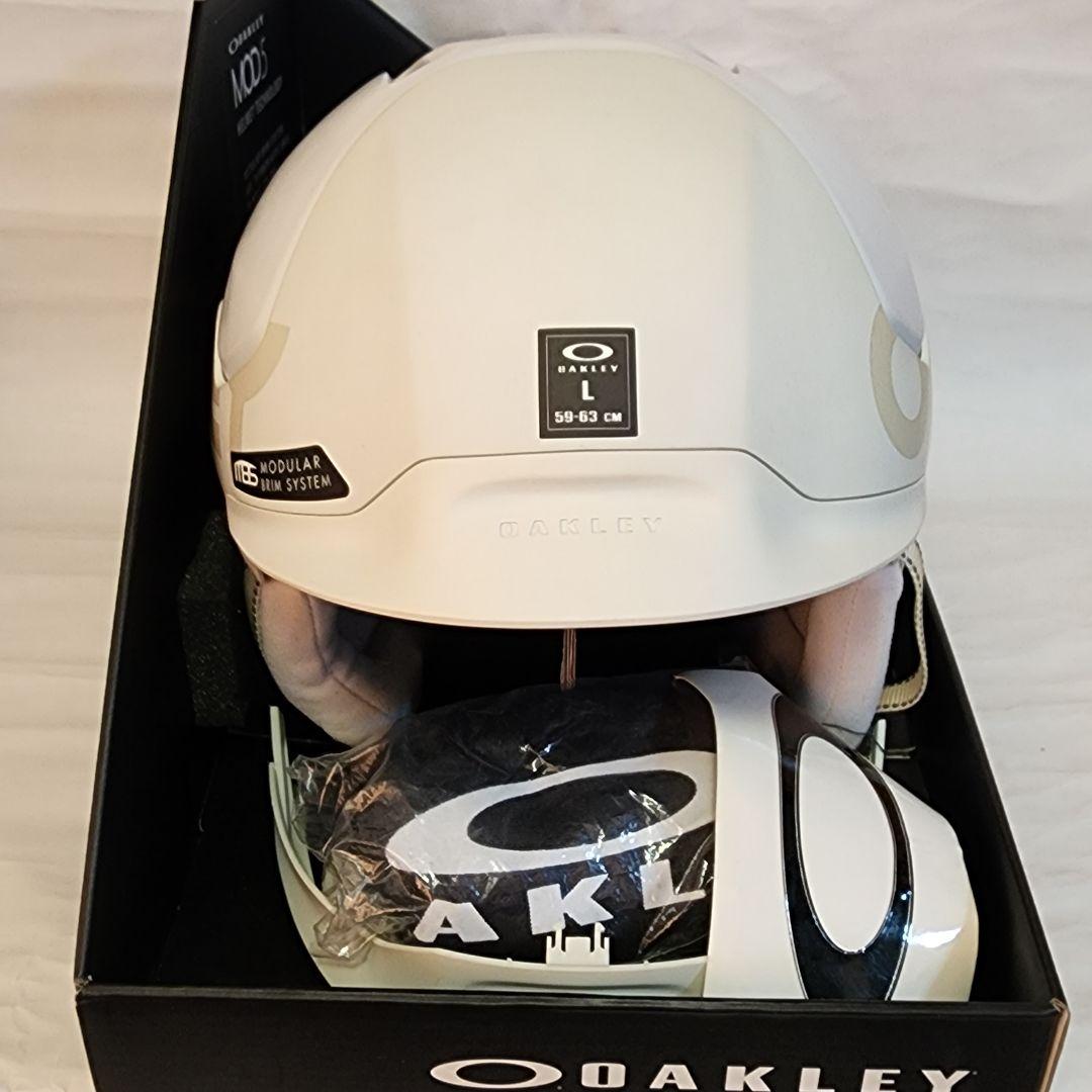 OAKLEY MOD5 ヘルメット ホワイト