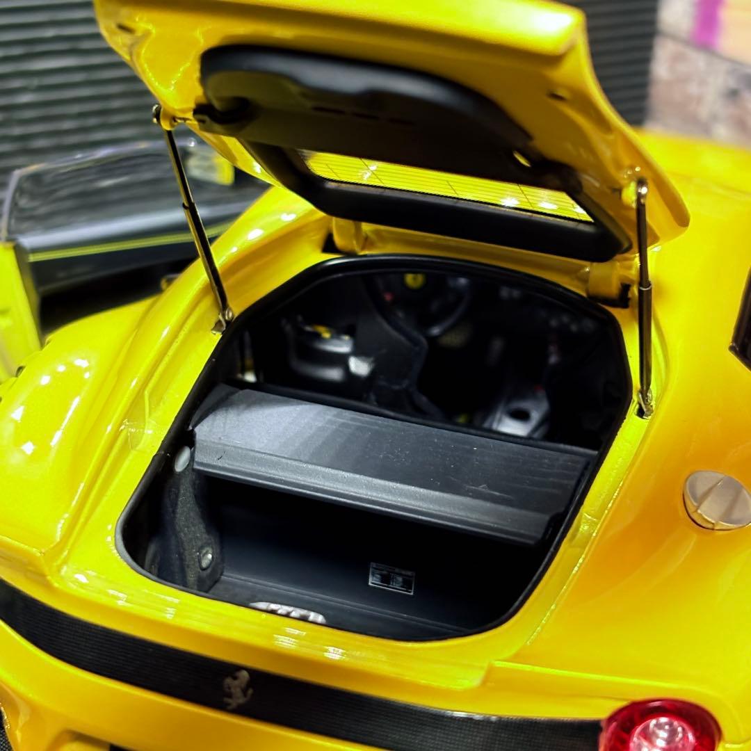 1/18 BBR フェラーリ F12 tdf GIALLO MODENA