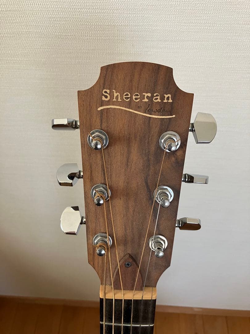 ギター Sheeran by Lowden S-04