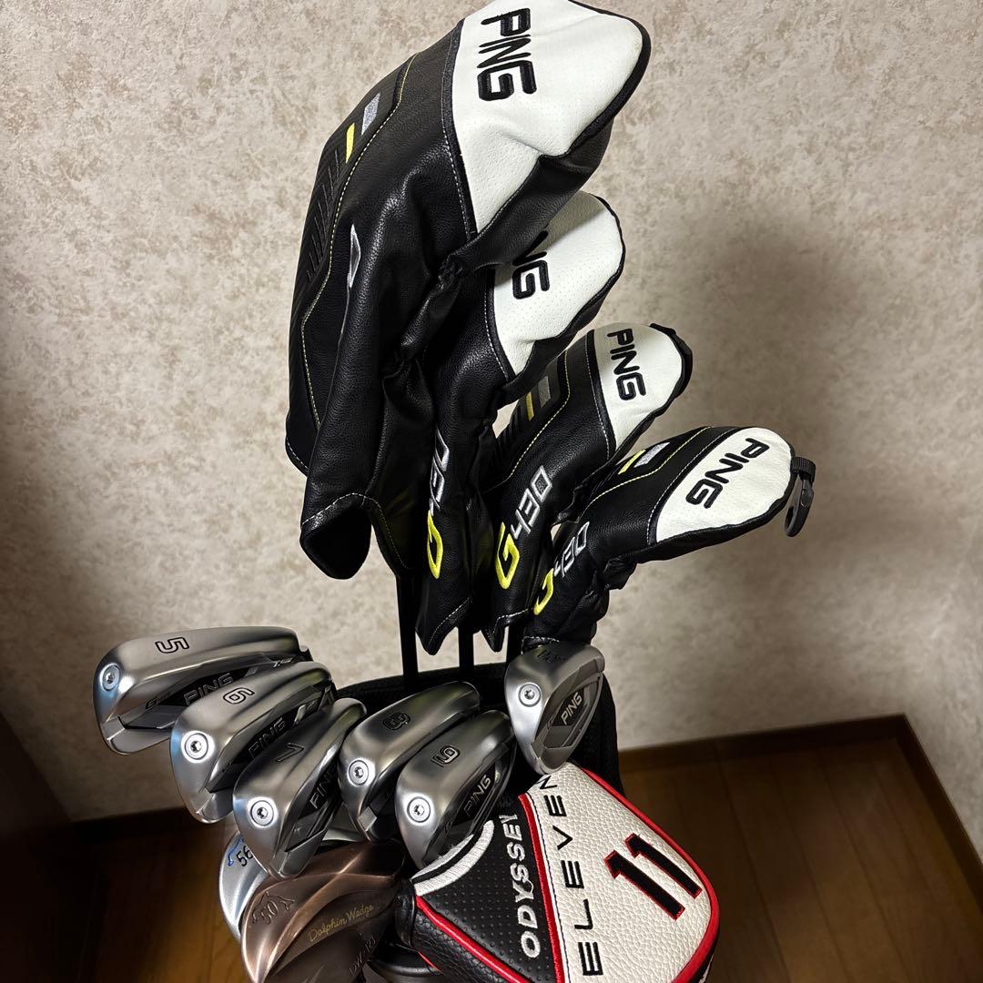 【美品】TaylorMade 軽量 キャディバッグ