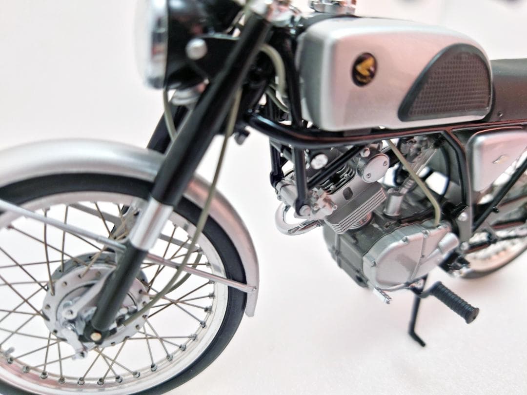 希少　EBBRO　ホンダ　CR110　ストリート　1962　バイク　精密模型