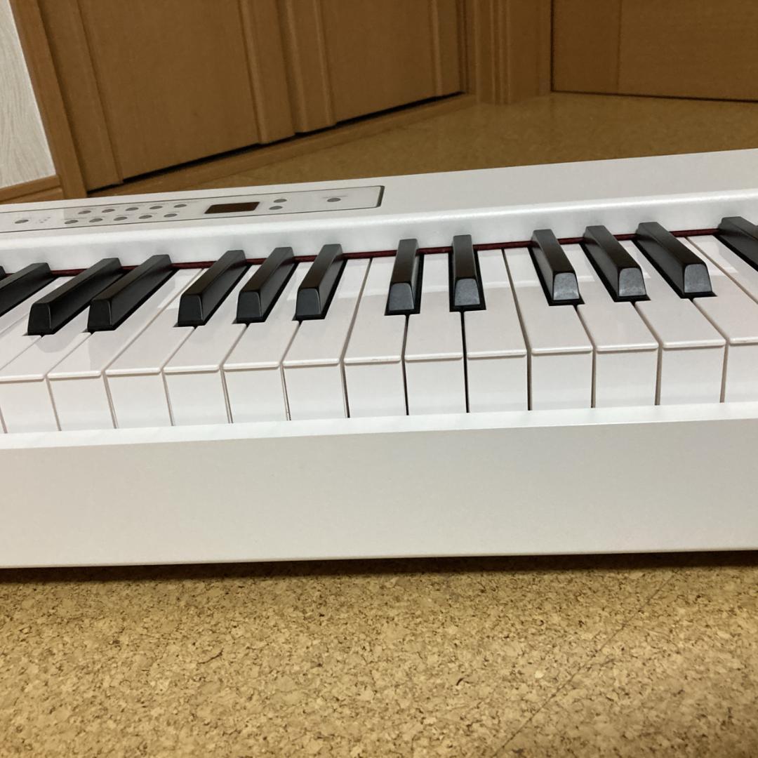 【美品】KORG D1 88鍵盤 電子ピアノ 白 ホワイト コルグ