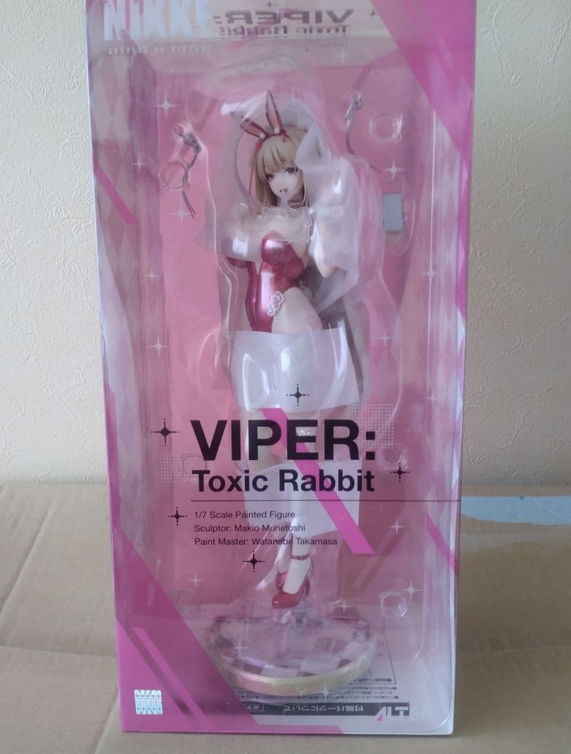 Viper: Toxic Rabbit 1/7 フィギュア