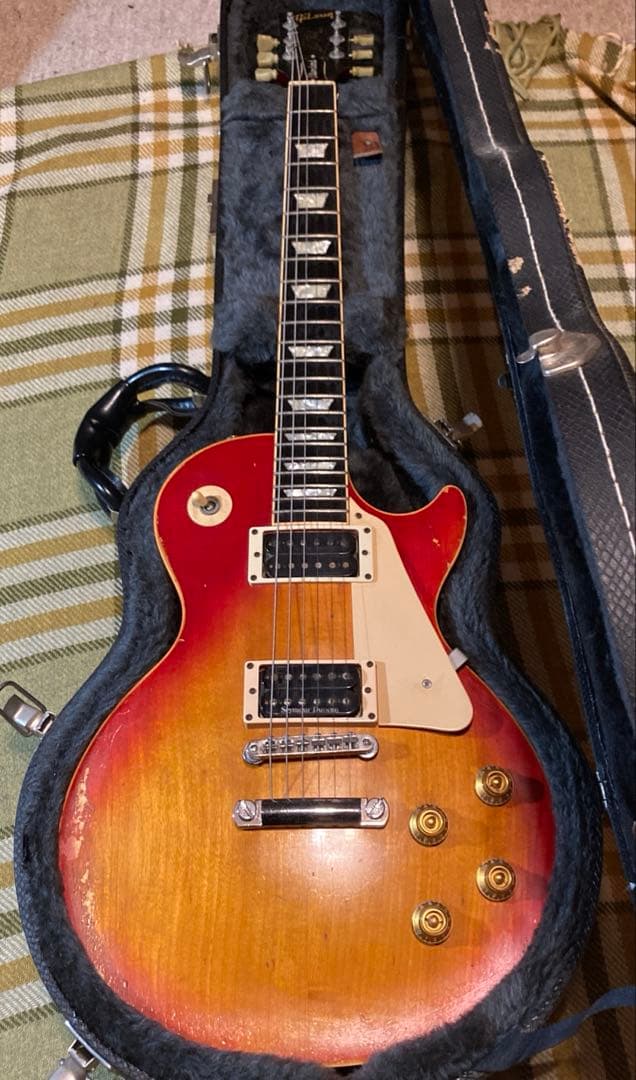 GIBSON Les Paul Standard ギブソン レスポール