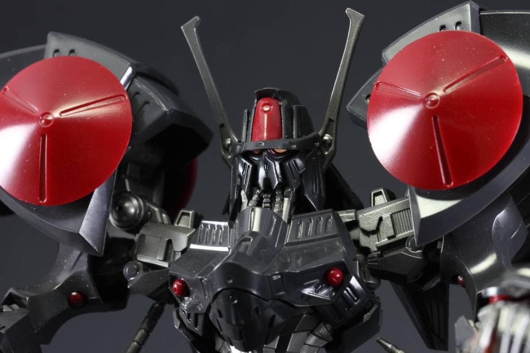 [塗装済完成品]IMS 1/100 バッシュ ザ ブラックナイト 黒騎士