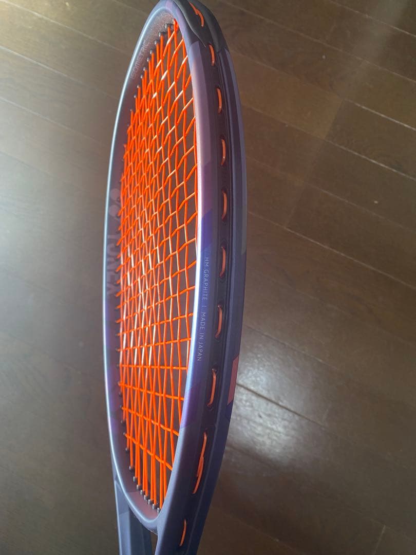 美品　YONEX 新色ミッドナイトネイビー、パーセプト 100 G3