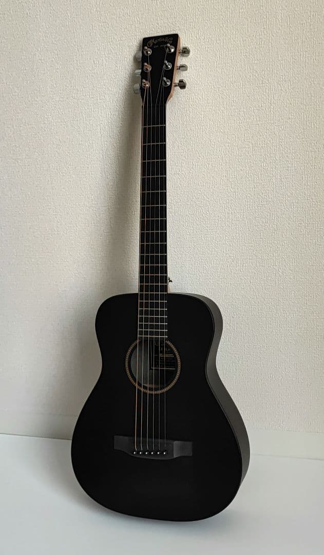 C.F. Martin & Co. LX BLACK アコースティックギター