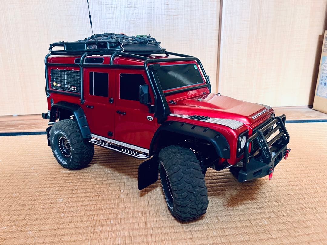 TRAXXAS TRX4 ランドローバーディフェンダー