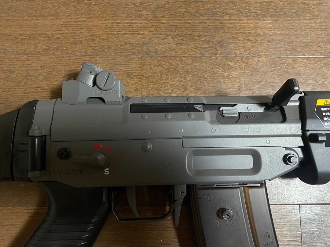 東京マルイ SIG SG551 チークピース　マウントレール　多弾マガジン　他