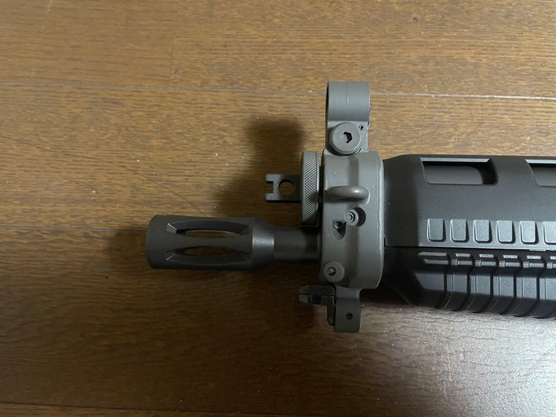東京マルイ SIG SG551 チークピース　マウントレール　多弾マガジン　他