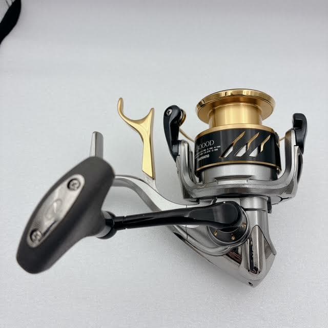 美品✨SHIMANO BB-X DESPINA C3000DXGスピニングリール