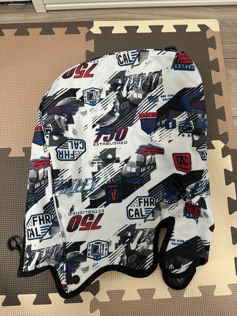 yohei.0040さん専用【美品】OAKLEY グラフィックプリント