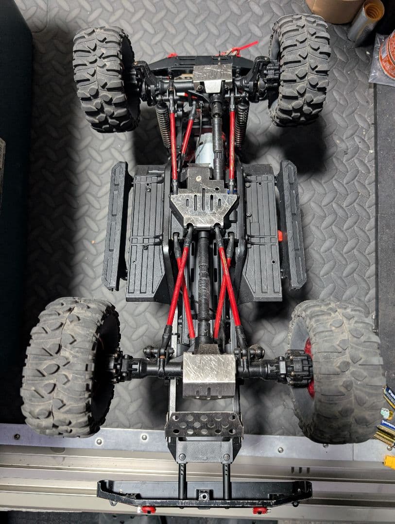 Traxxas　TRX-4 ディフェンダー　クローラーラジコン　トラクサス