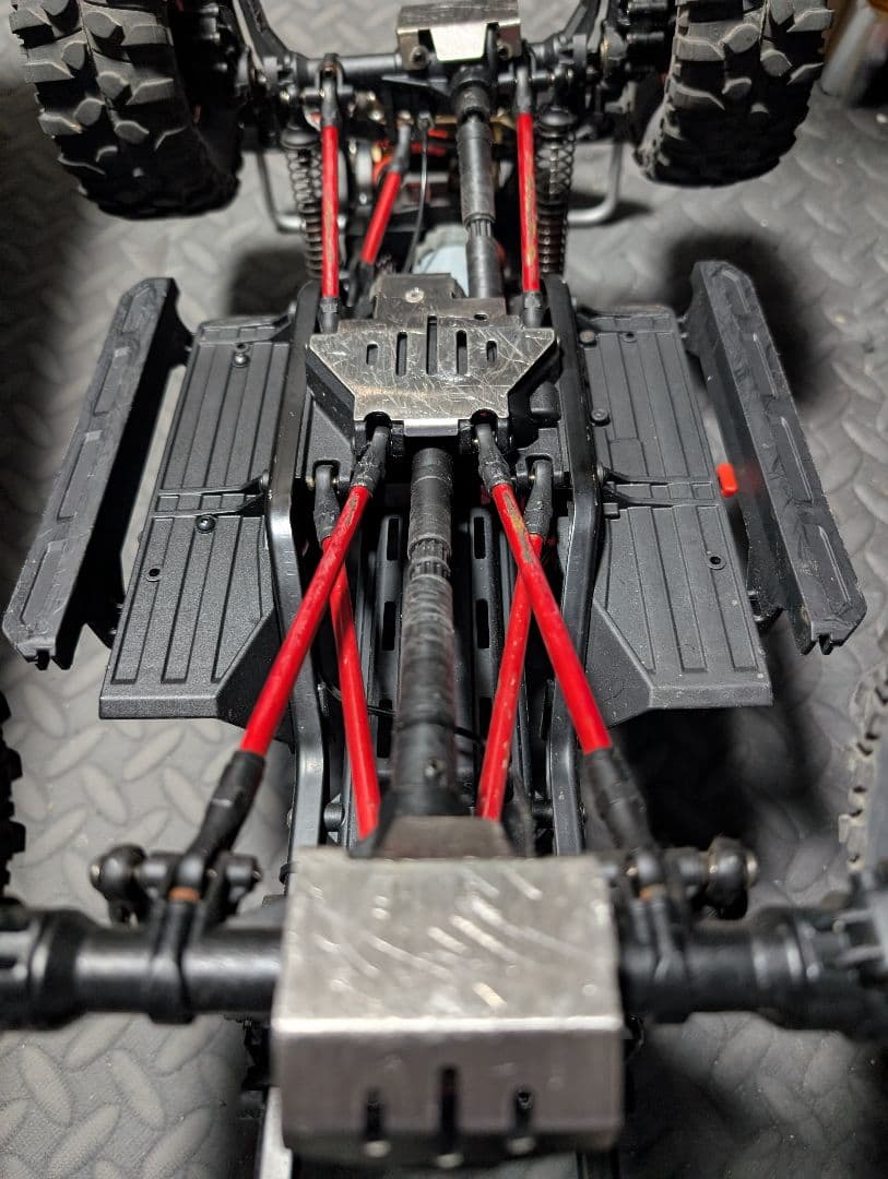 Traxxas　TRX-4 ディフェンダー　クローラーラジコン　トラクサス