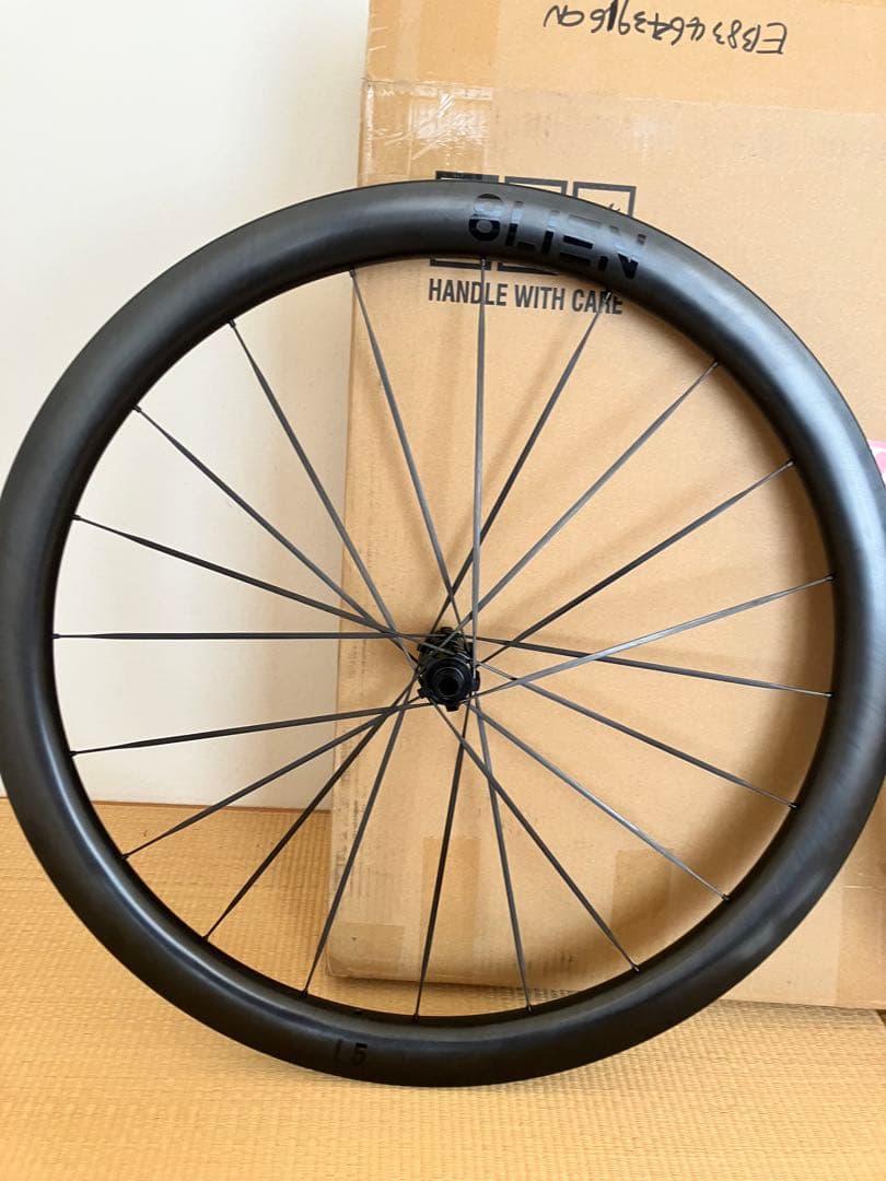 8LIEN（エイリアン）L5W Disc Carbon wheel
