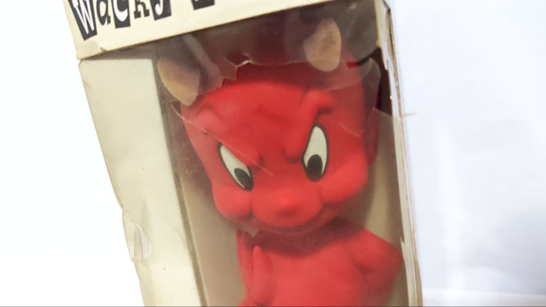 HOT STUFF Wacky Wobbler フィギュア