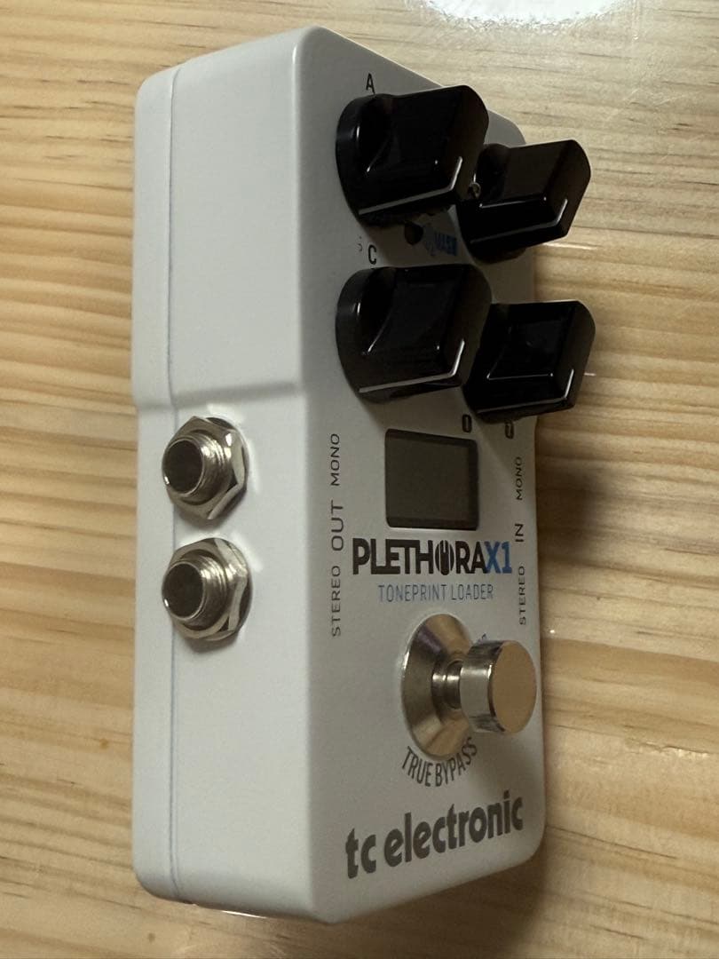 tc electronic PLETHORA X1 ギターエフェクター