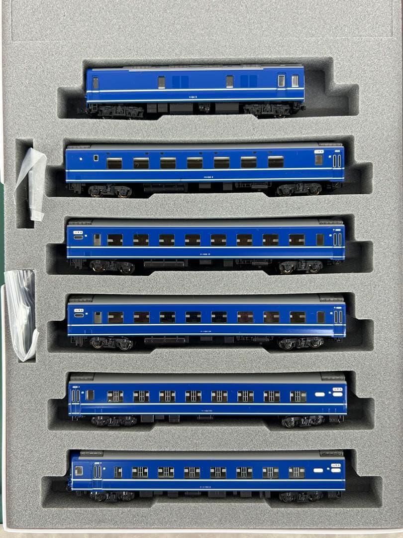 KATO 10-811.812 寝台特急「ゆうづる」6両基本、6両増結セット