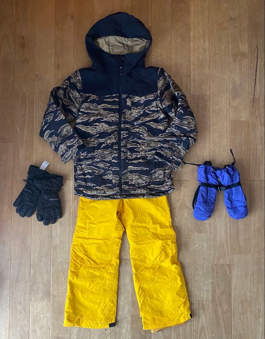 BURTON キッズ　ウェア上下とグローブセット