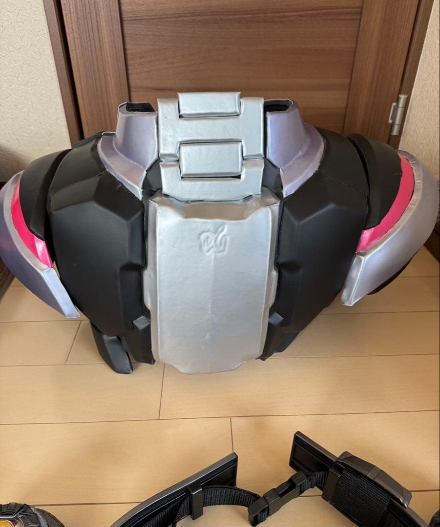 まさ★ 仮面ライダー アトラク マスク 甲冑 ベルト コスプレ セット