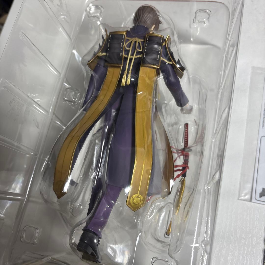 刀剣乱舞 へし切長谷部 フィギュア 1/8 スケール 塗装済完成品（おまけあり）