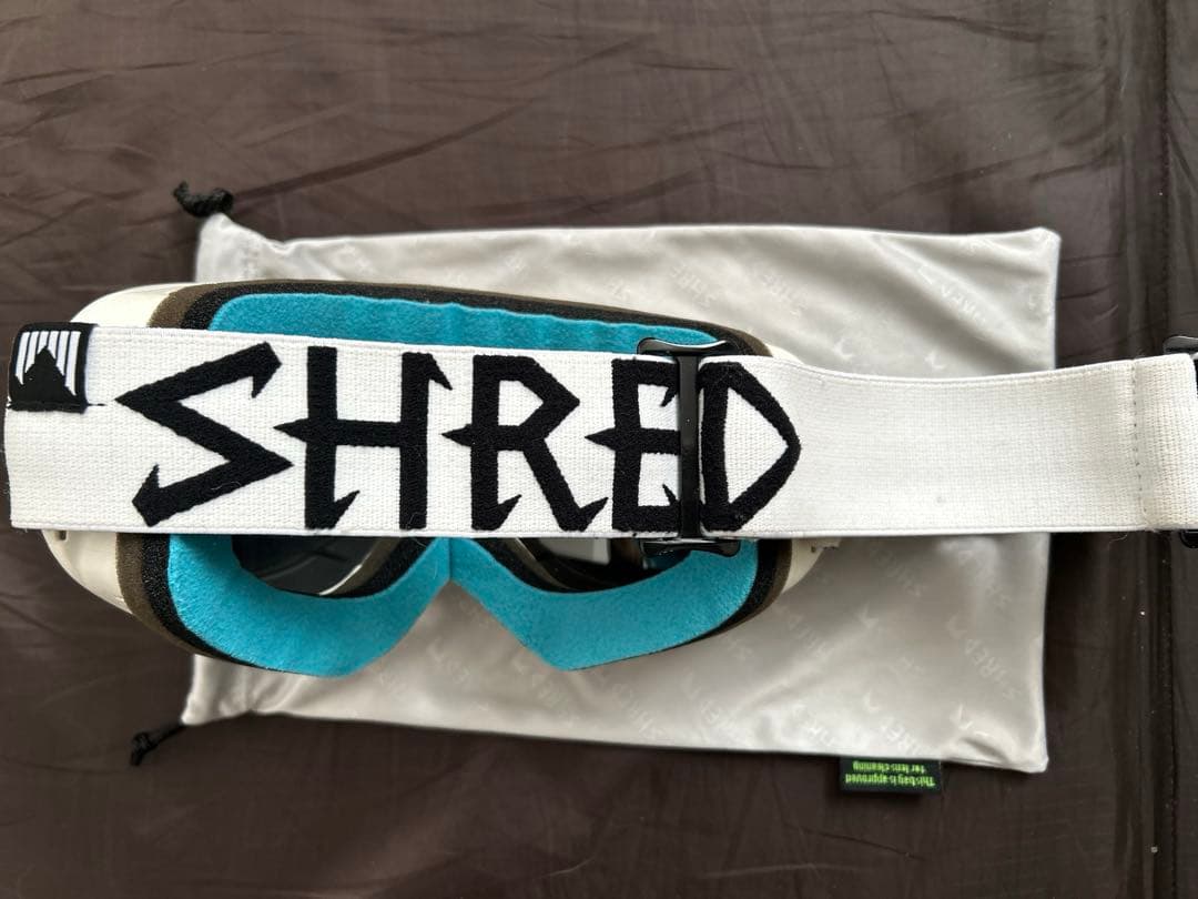 美品　スノーゴーグル　SHRED ホワイト　ブラックレンズ