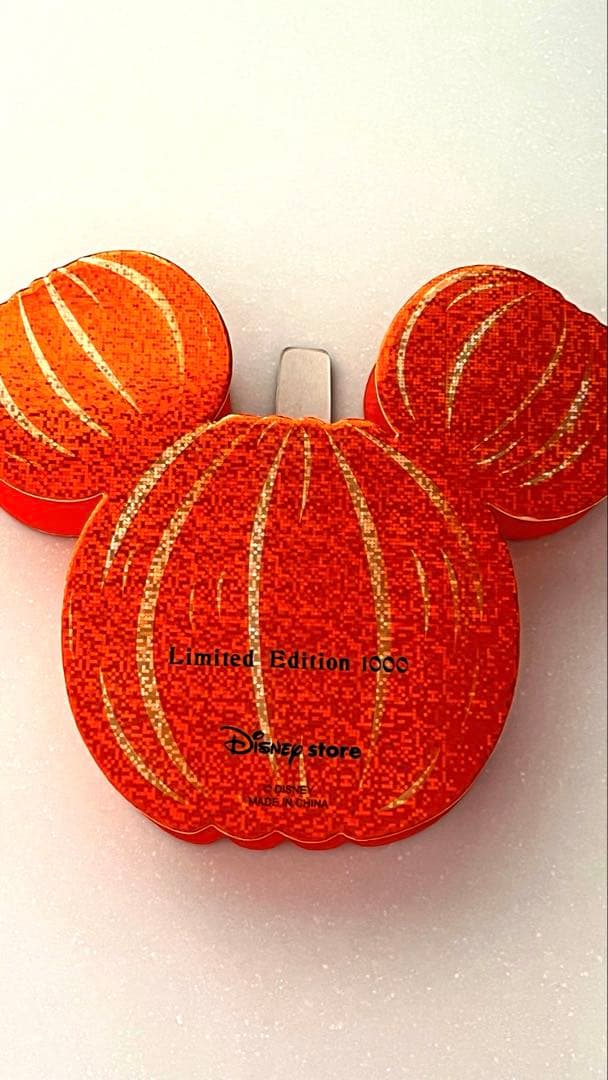 Disney's Halloween 2006 限定版ピンバッジ