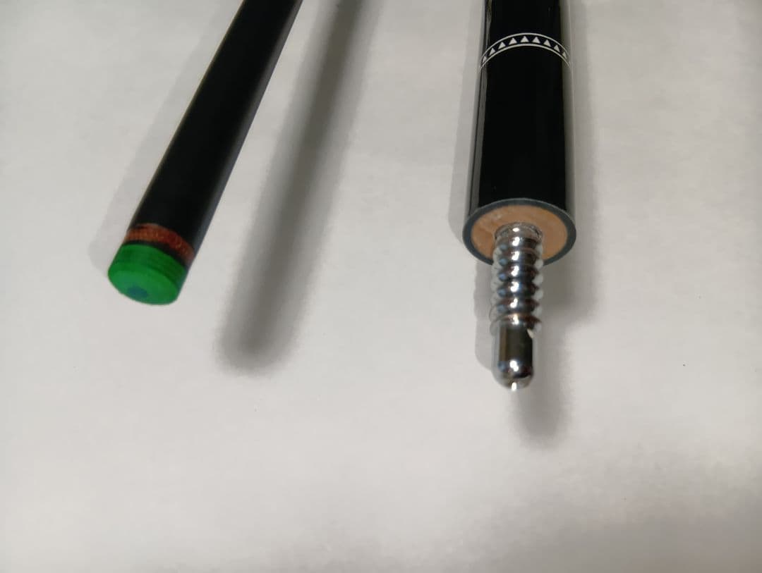 【新品】ビリヤード カーボン プレイキュー 12.6mm ラジアル