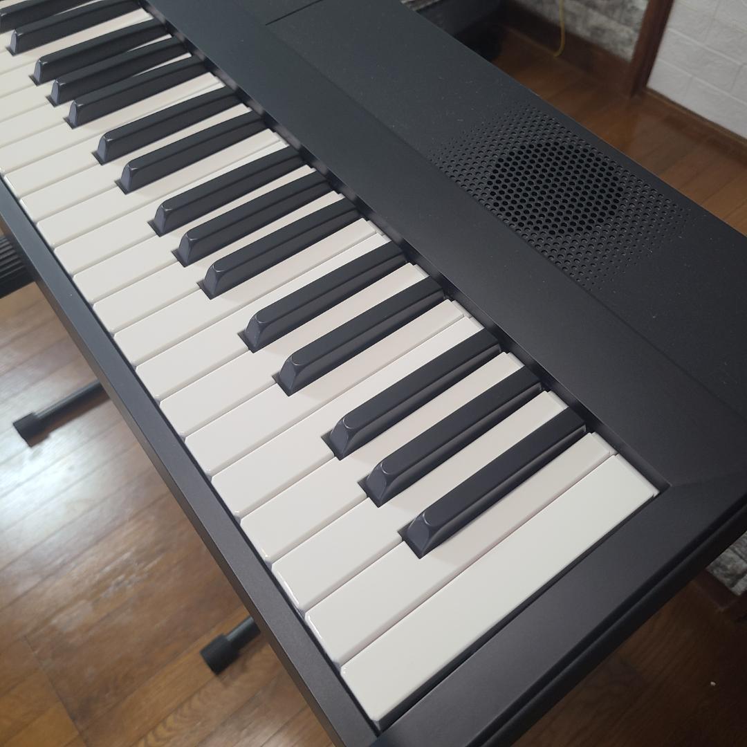 電子ピアノKORG Liano L1 88鍵 黒　ペダル スタンド付き