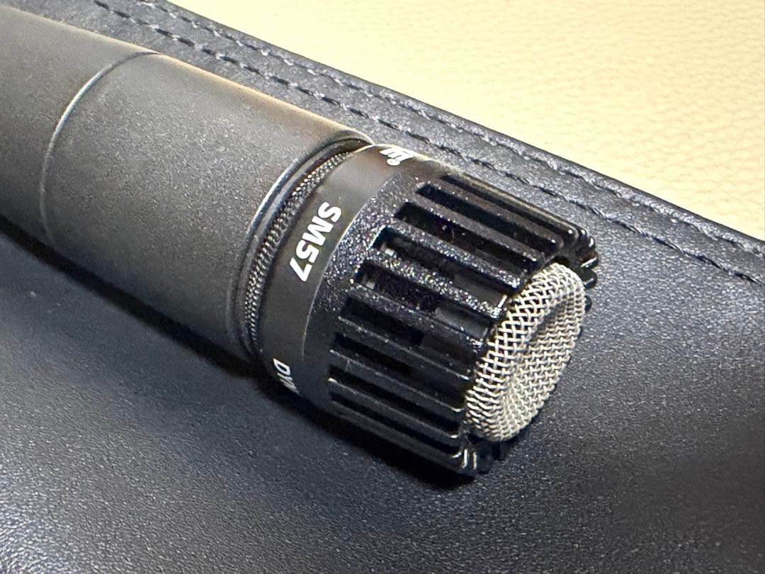 【美品】 SHURE SM57 ダイナミックマイク 楽器用 ①