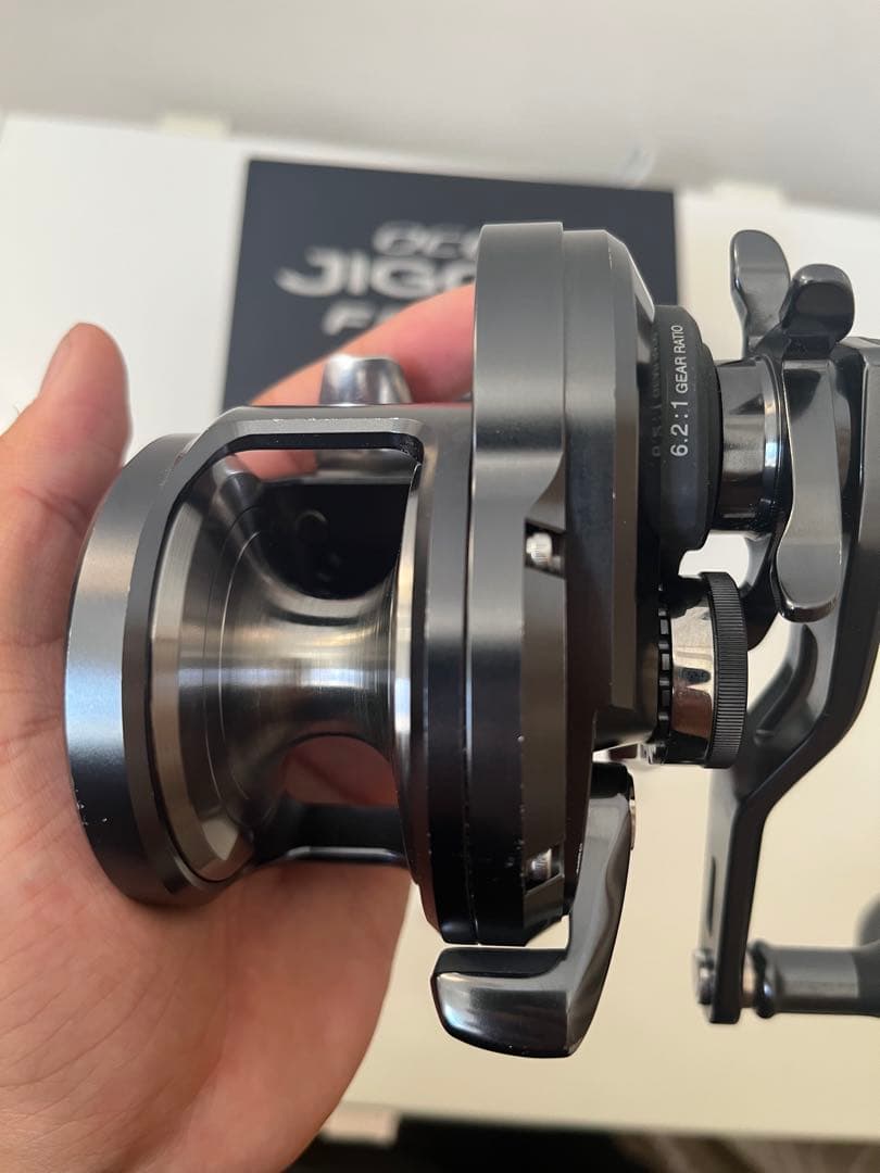 SHIMANO 19オシアジガーfカスタム　2000NRHG