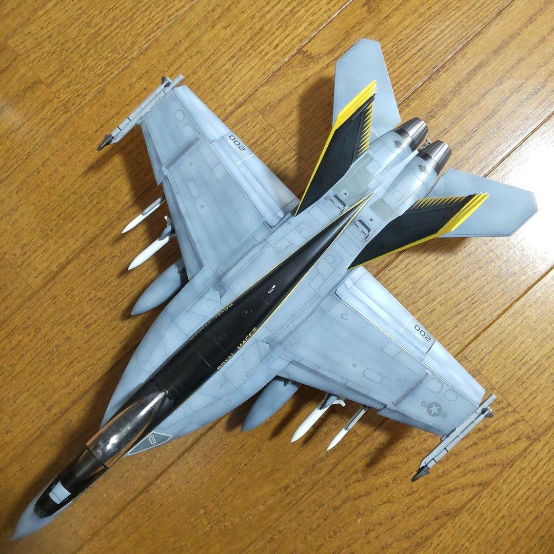 戦闘機プラモデル完成品1/48F-18スーパーホーネット