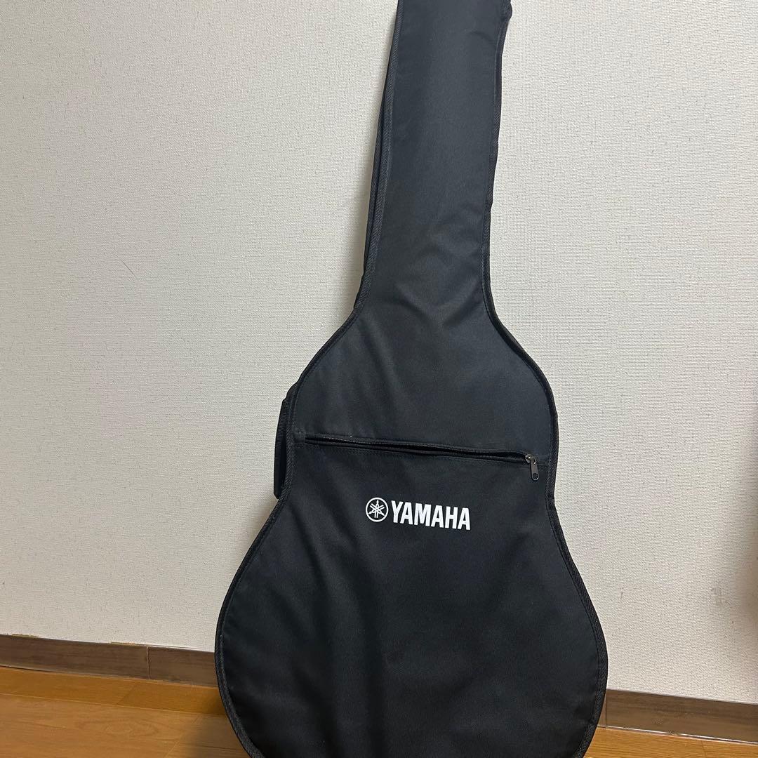 【初心者用グッズ付】アコースティックギター　YAMAHA F600