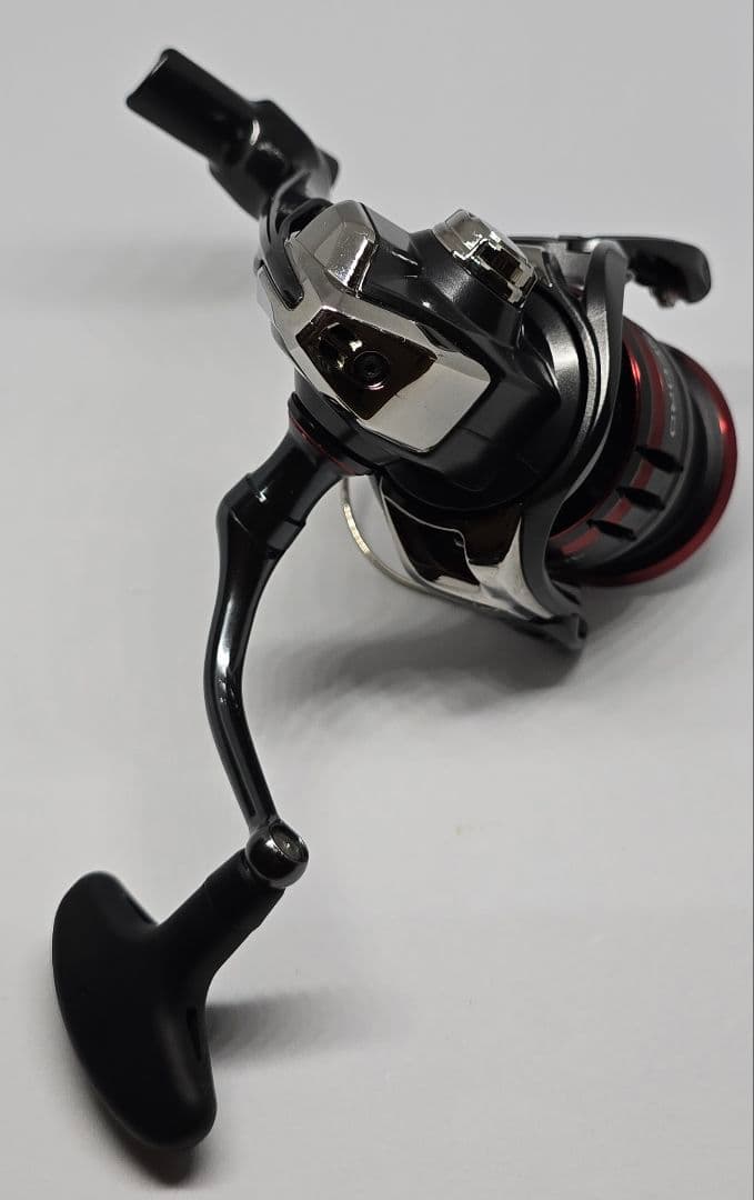 SHIMANO 20ヴァンフォード4000MHGスピニングリール黒/赤