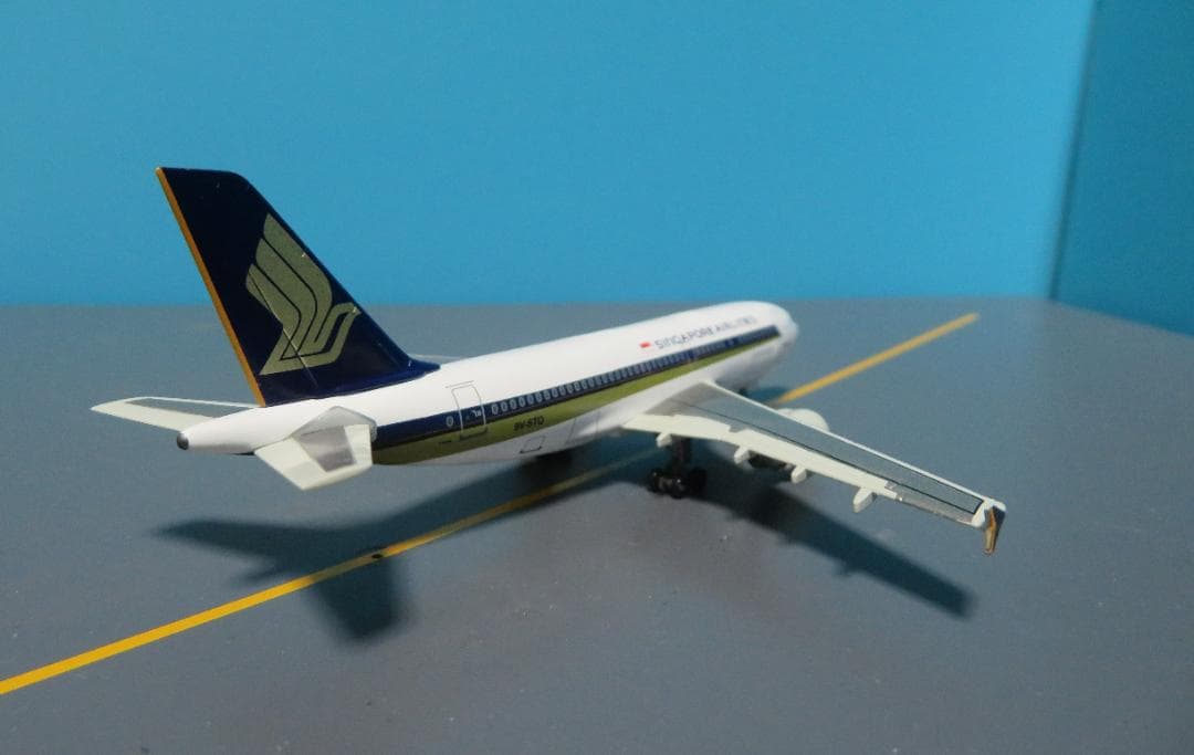1/400 Dragon Wings/シンガポール航空 AirbusA310