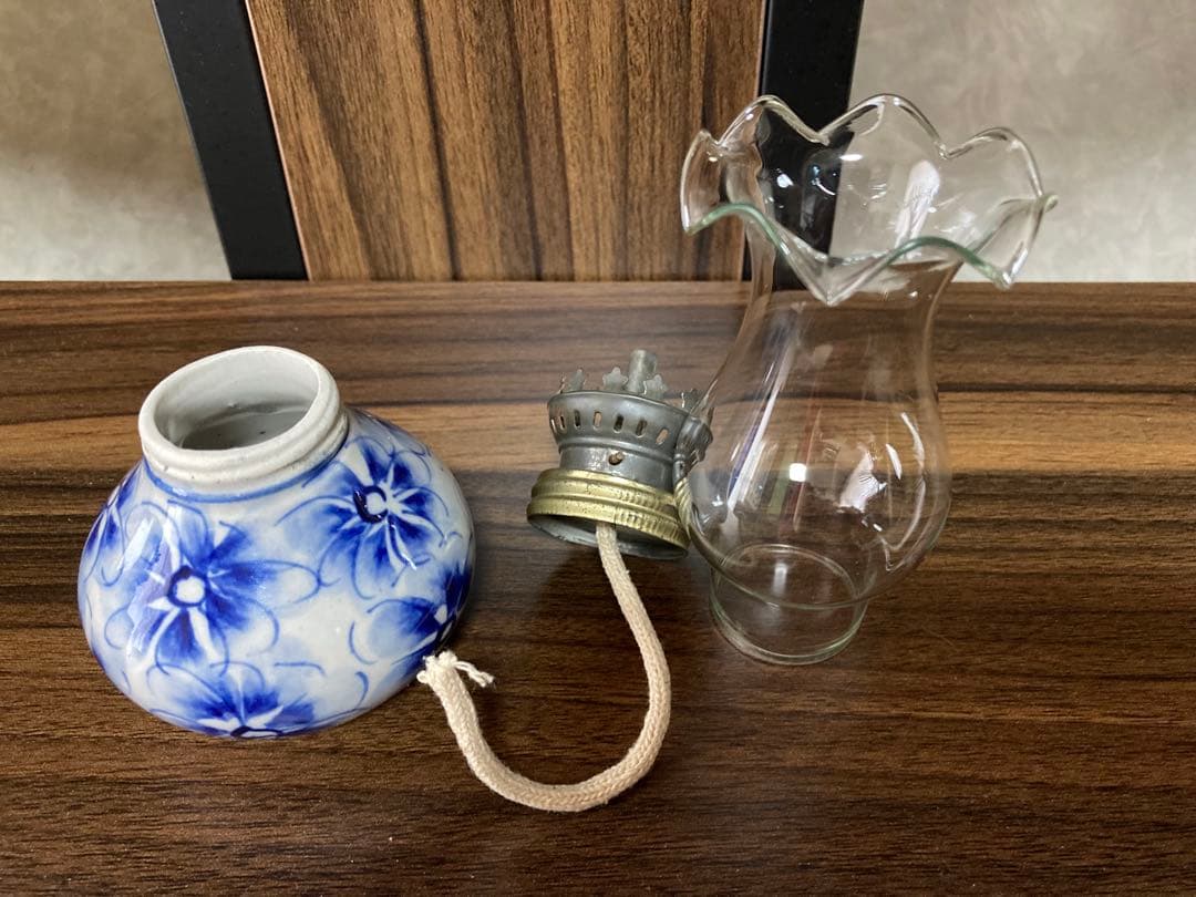 [骨董品] 青い花模様のオイルランプ　ヴィンテージ ランプ　陶器×ガラス