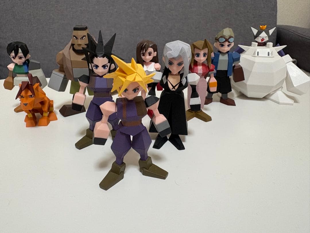 {8月末まで出品} FF7Rミニフィギュアセット(シークレット有)