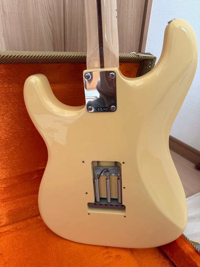 ギター Fender USA Yngwie Malmsteen Stratocatste