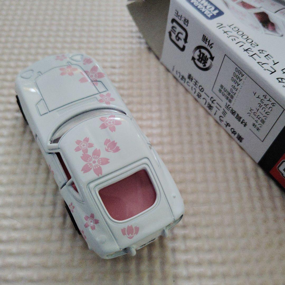 トミカ トヨタ 2000GT 桜の花柄