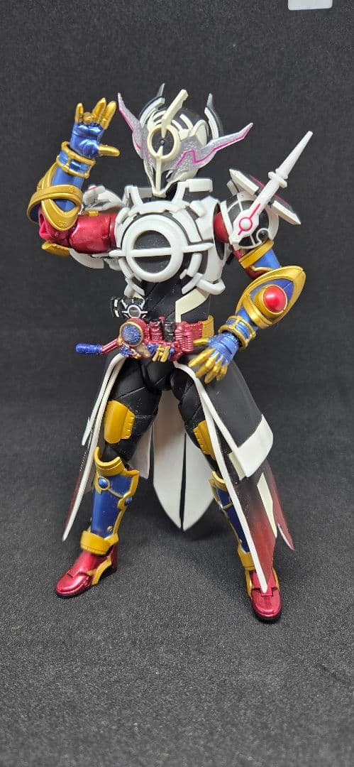 【中古】S.H.Figuarts　仮面ライダーエボル　ブラックホールフォーム