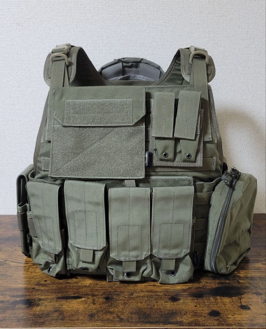 美品☆FLYYE MOLLE Style プレートキャリア ポーチセット 他5点