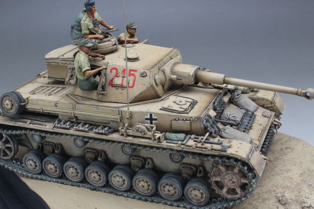 1/35 タミヤ　Ⅳ号戦車　G型　ジオラマ　完成品