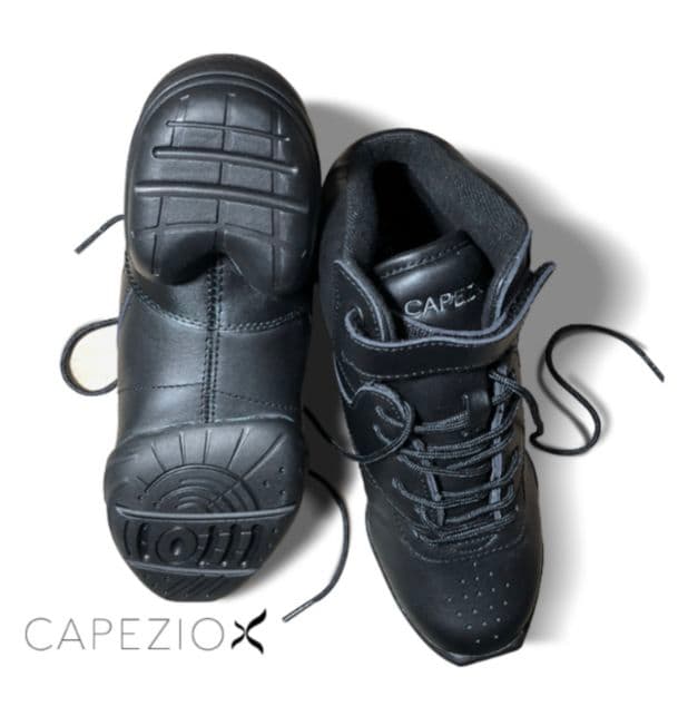 未使用級 カペジオ Capezio ダンススニーカー DS01 24.5cm 黒