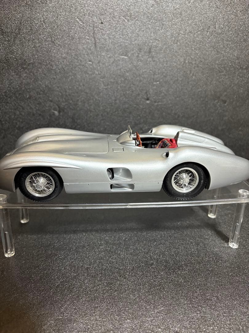 ミニカー CMC 1/18 Mercedes-Benz W196R Streamliner