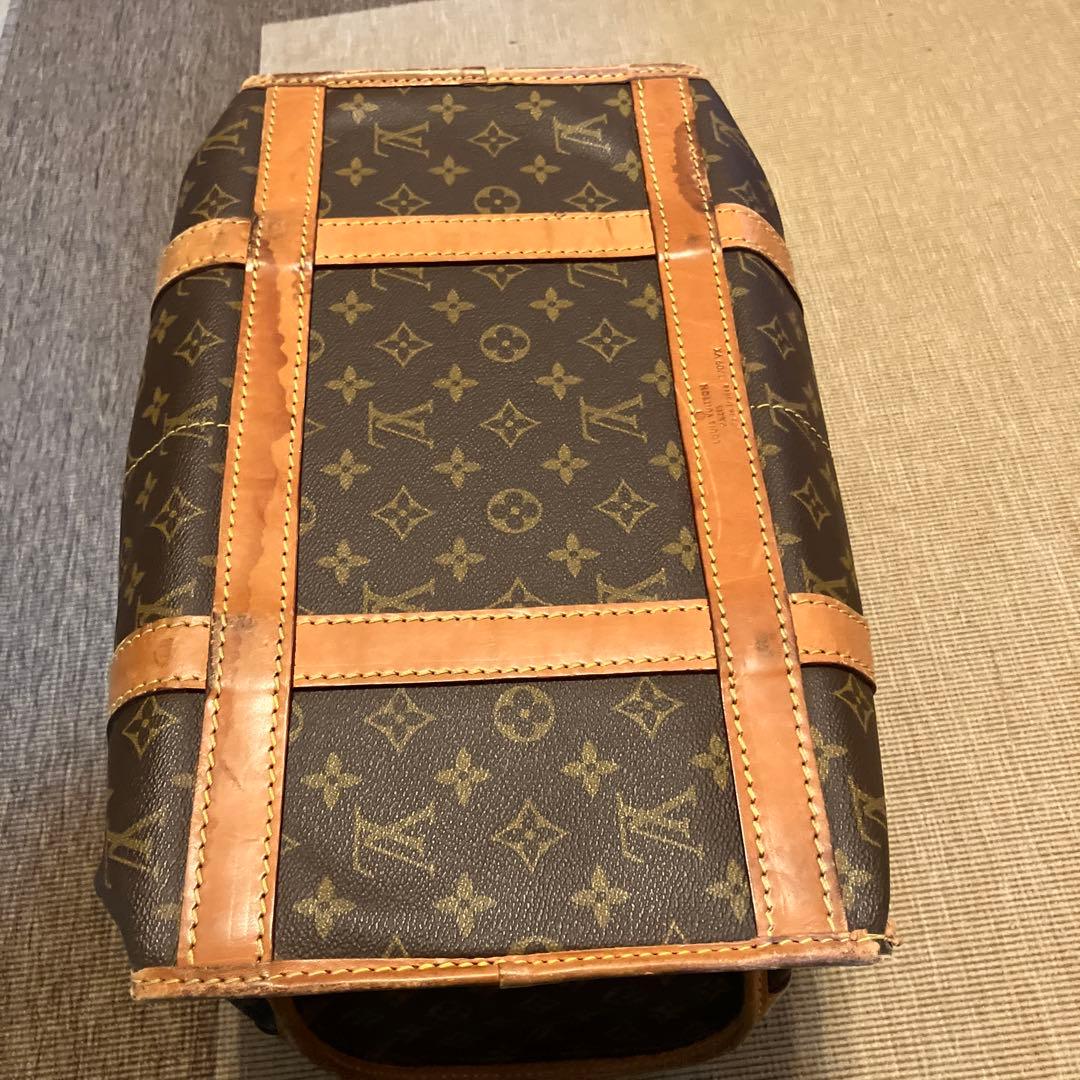 Louis Vuitton サックシャンバッグ